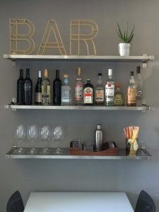 Bar de Parede: 62 Fotos e Ideias para Inspirar