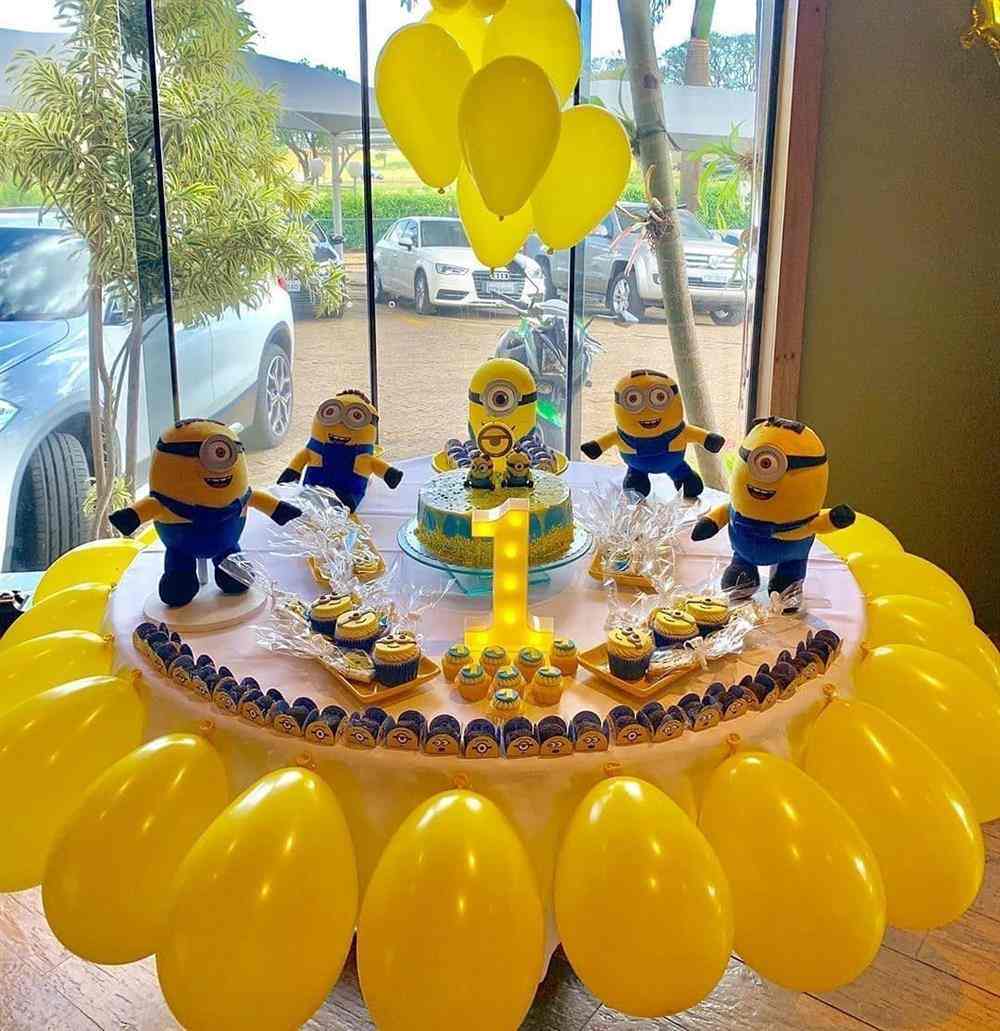 Como enfeitar uma festa de aniversário simples com pouco dinheiro